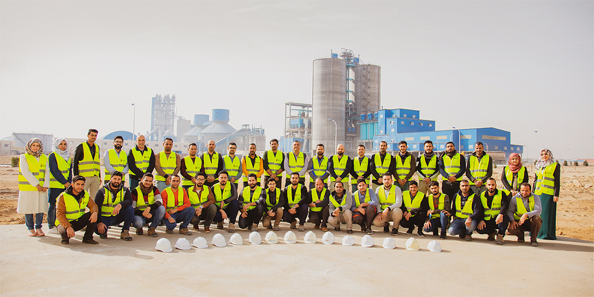 Saman Cement